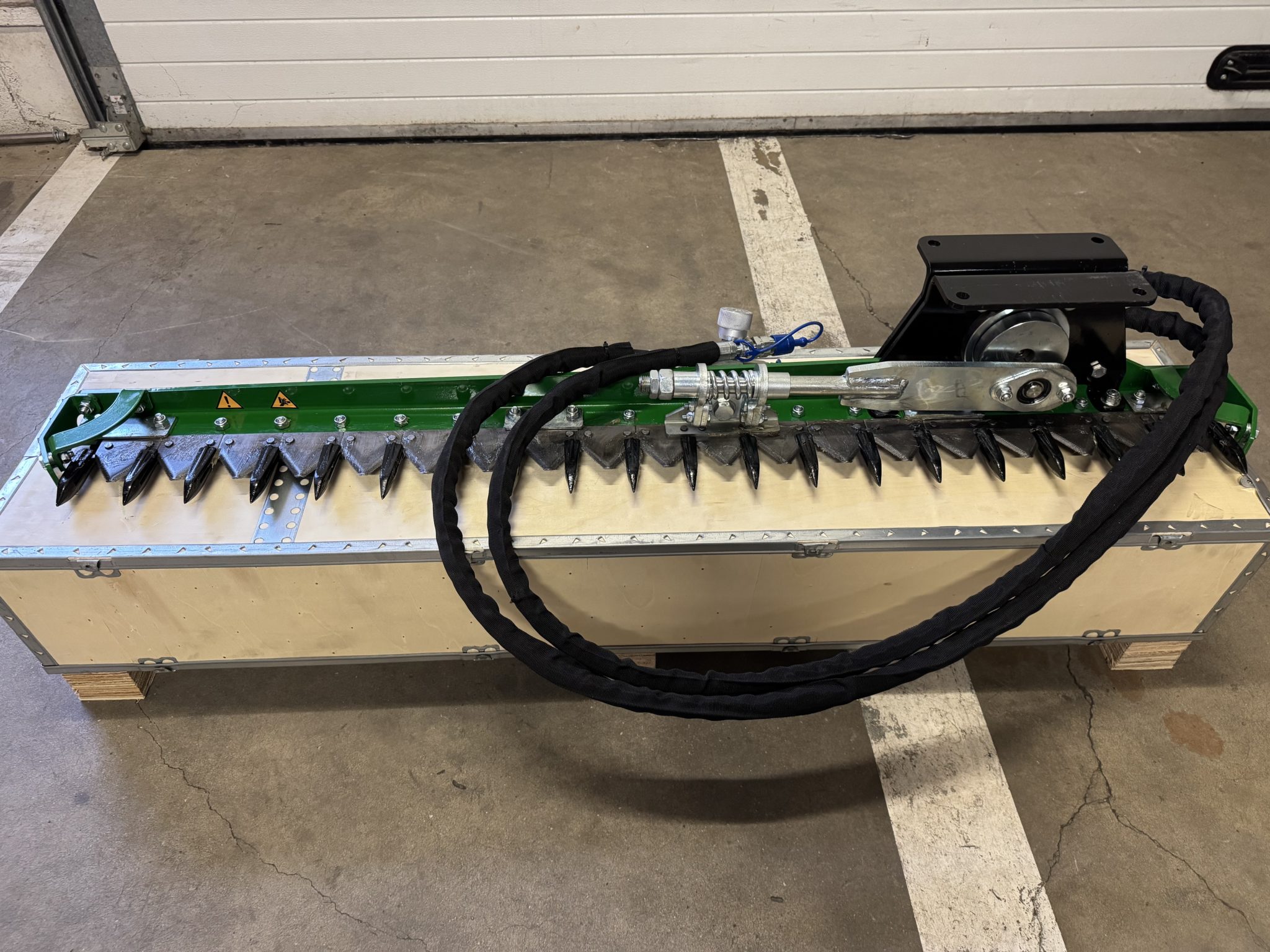 Taille haie hydraulique HG TECH WOOD – Mini pelle & épareuse | HG-TECH.fr